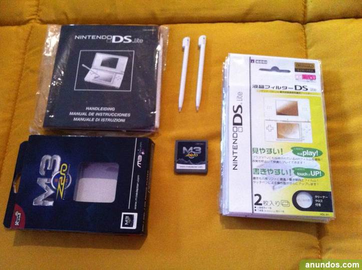 Nintendo DS Lite blanca + cartucho flash - Madrid Ciudad