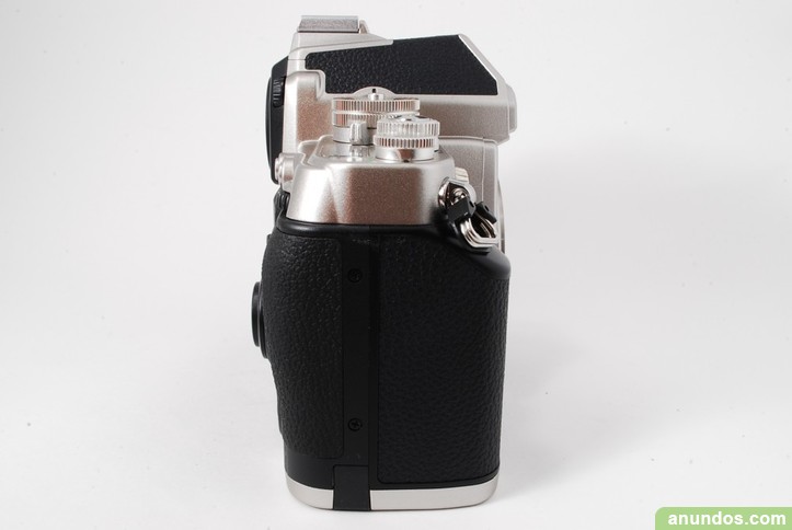 Nikon Df digital SLR de plata cámara de obturación recuento de 27 ...