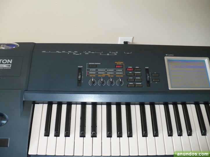 Korg Triton Extreme 76 teclas sintetizador estación de trabajo - Aguas ...