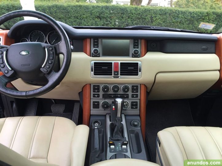 Land Rover Range Rover 3,0 TD6 Vogue 2006 - Porqueira