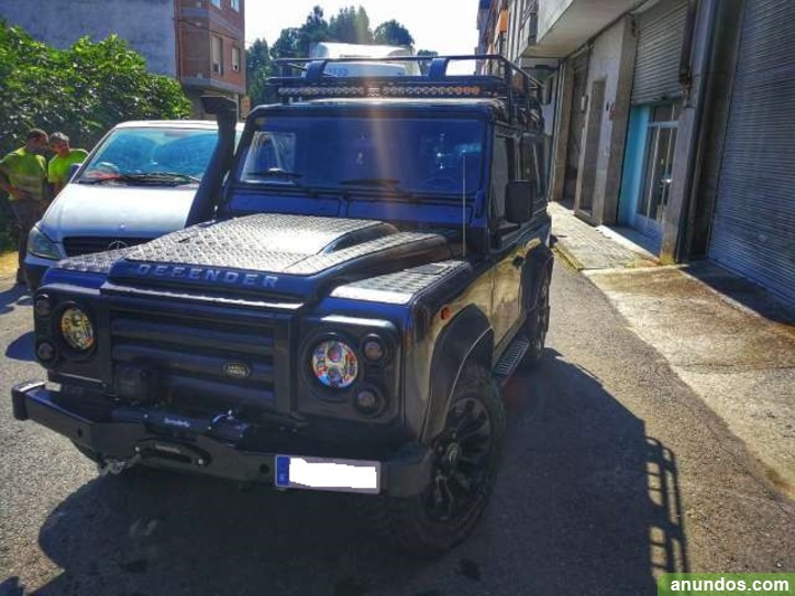 Land Rover Defender 90TDI Extreme - Oia